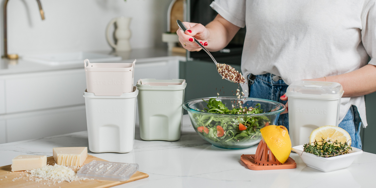Strucket USA: Laundry Soaking Bucket | Strainer Draining Bucket